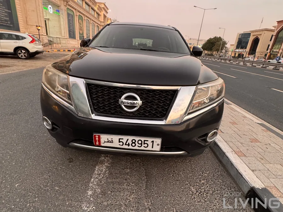 Nissan Pathfinder 2015 SV